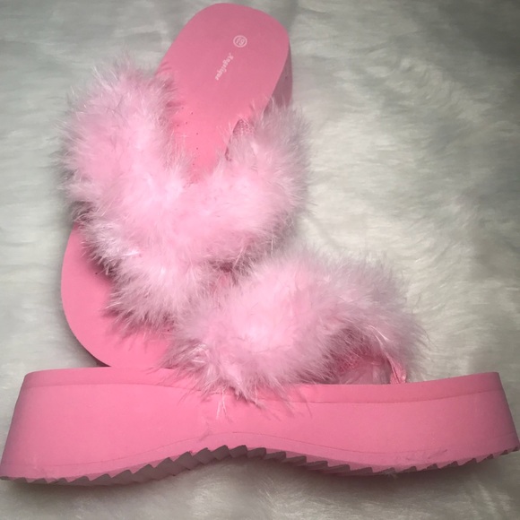 Shoes | 9s Pastel Pink Fuzzy Platform Sandals | Poshmark
